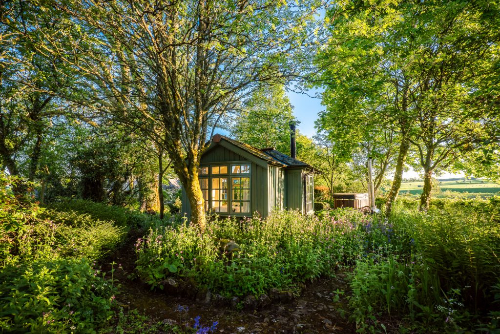 Craighead Howfs | Luxury Glamping & Holiday Cottage in Scotland